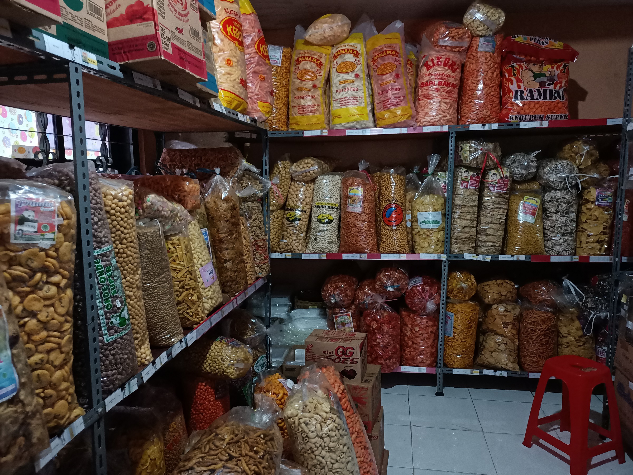 Daftar Harga Agen Makanan Ringan Kiloan Jakarta 081514213907