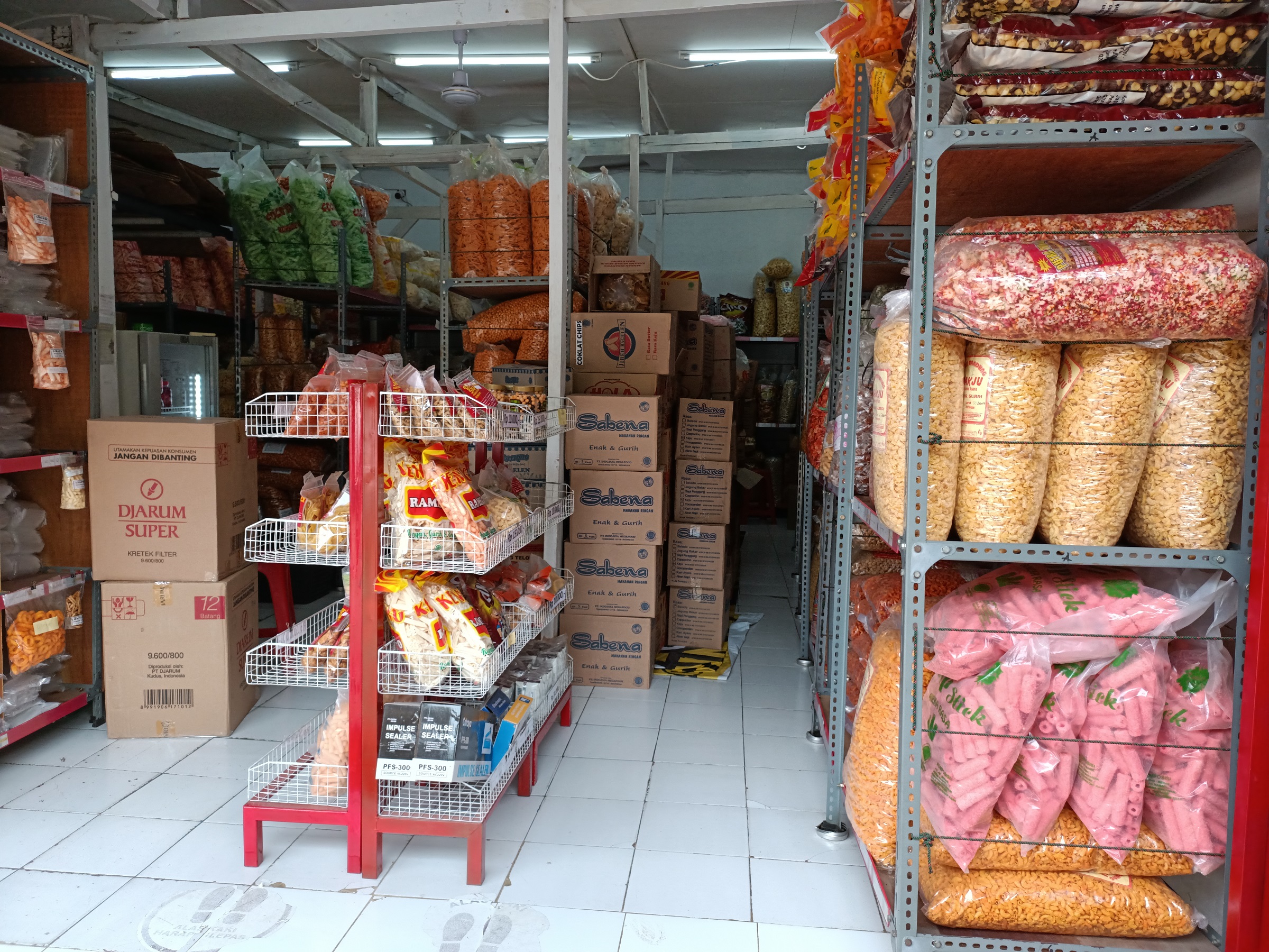 GROSIR CEMILAN MURAH DAN ENAK RAWAMANGUN, KOTA